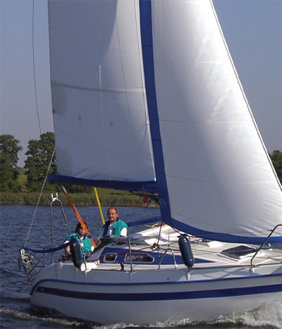 TES 678BT - Canadian Boating