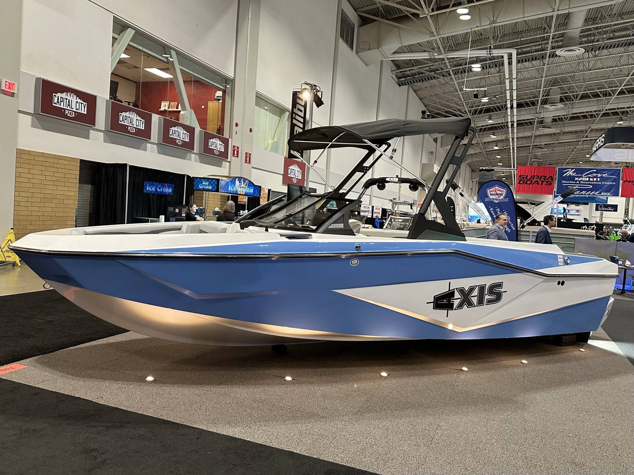 Hot Hull Colours: Seas of Blue - Canadian Boating