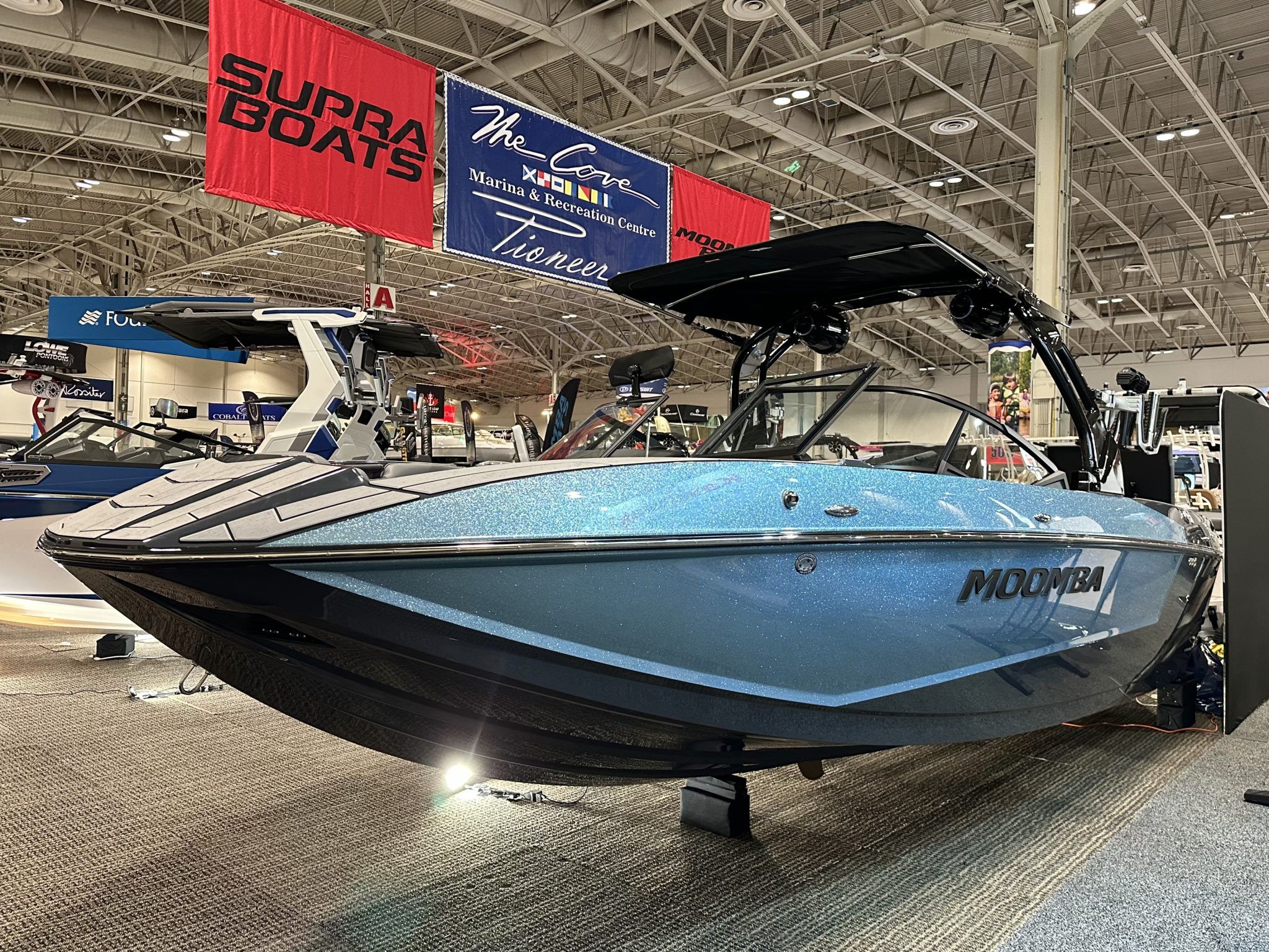 Hot Hull Colours: Seas of Blue - Canadian Boating