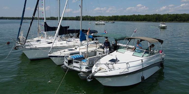 Raft-up! - Canadian Boating