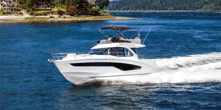 The New Beneteau Antares 12 Perfect for Canadian Waters